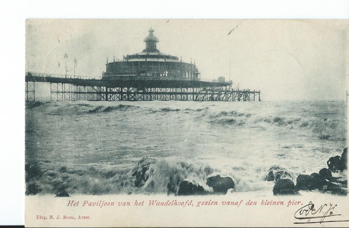Scheveningen (ZH), Het Paviljoen van het Wandelhoofd, gezien vanaf den ...